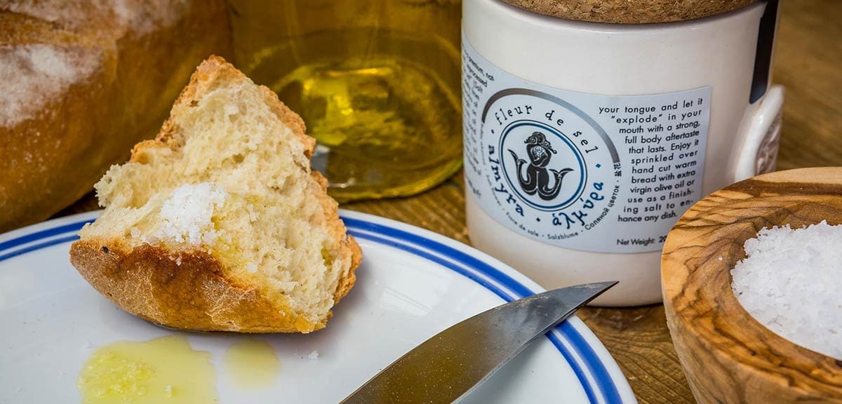 Salt in the Mediterranean cuisine - Artizan Food